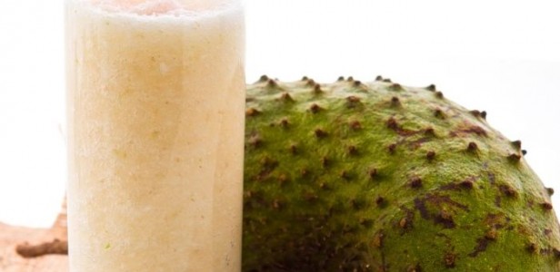 Vietnamese Yogurt Fruit Smoothie Recipe